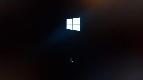 Microsoft Windows Stuck at Loading Screen - PC Expert Services