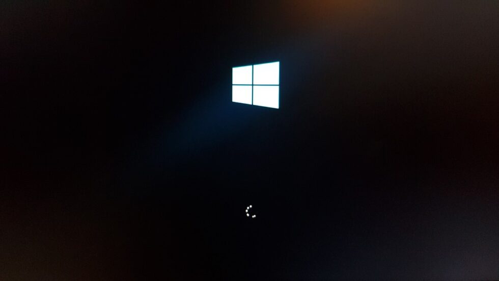 Microsoft Windows Stuck at Loading Screen - PC Expert Services